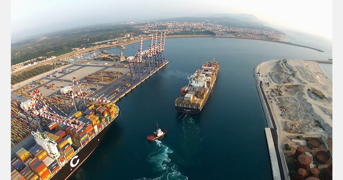 "In futuro, gli armatori avranno tutto l'interesse a non fare più scalo ...